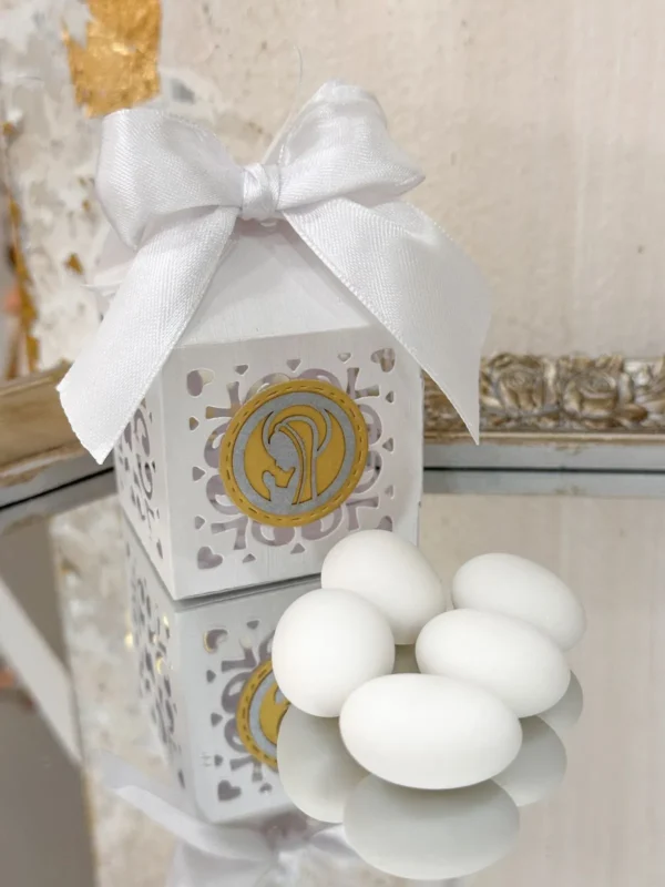 Almendrero jaulita con 5 almendras x 6 unidades - Magdalenas tienda de fe